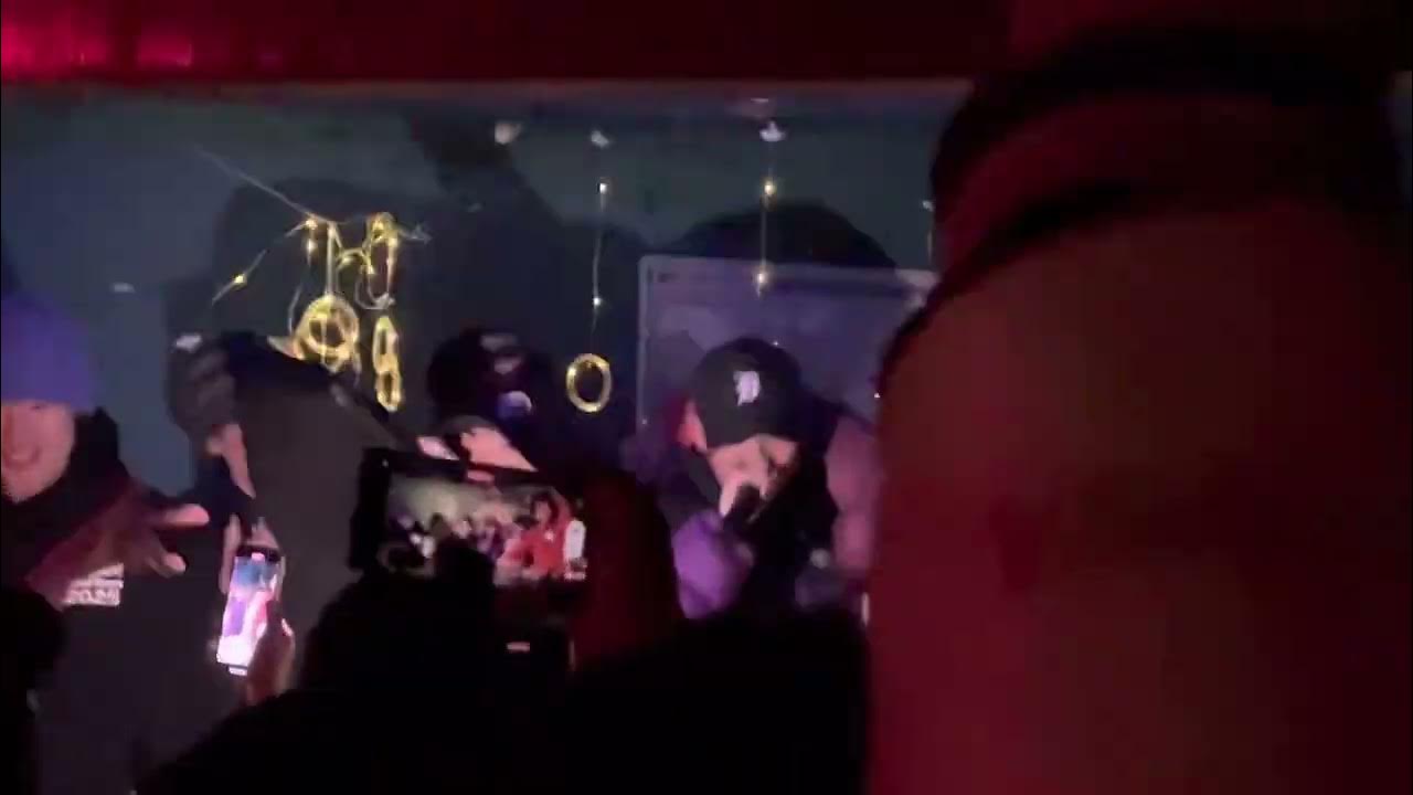 221224 재규어 중사(SFC.JGR) - Shih Tzu [WINTER HOLiDAY] - YouTube