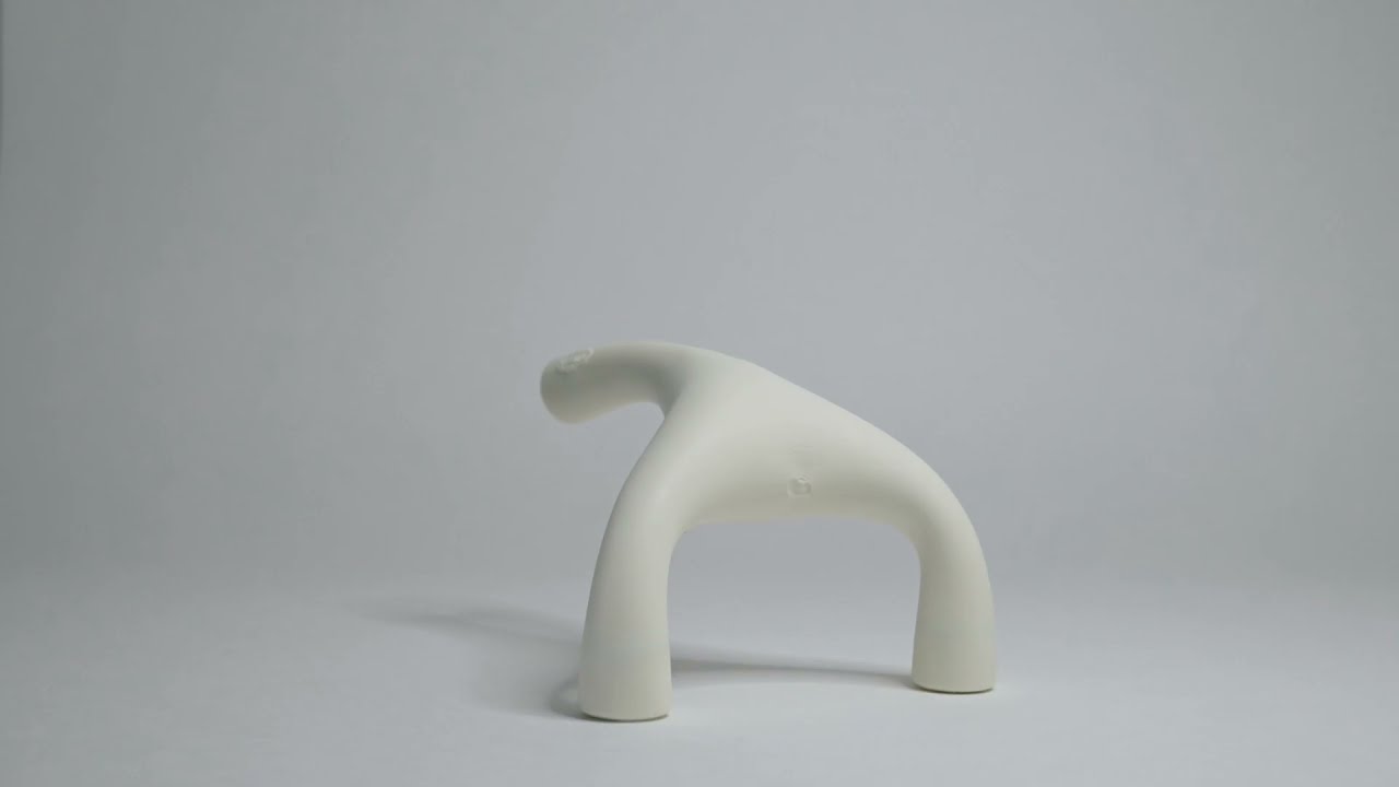 Geemo by Cas Holman crawls - YouTube