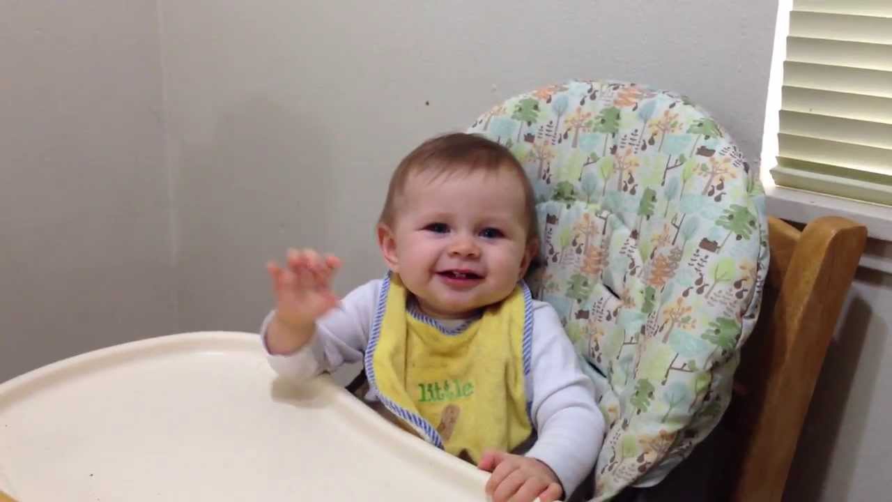 Baby Girl Tries to Say "Hi Dad" - YouTube