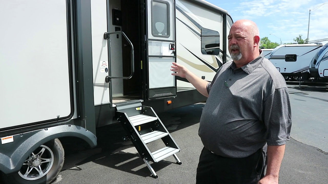 2019 Keystone Laredo 335MK - YouTube