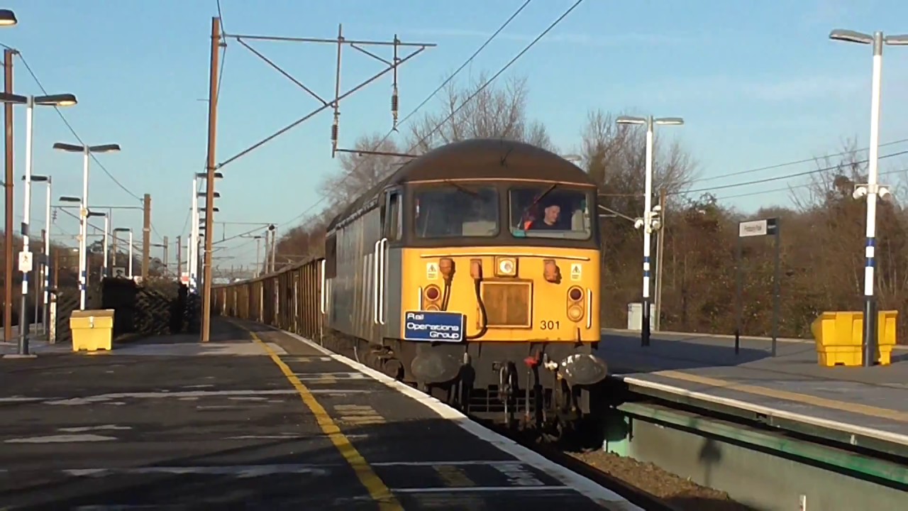 ROG Ex Fastline Class 56301 @ Finsbury Park Working 6T02 Barrington ...