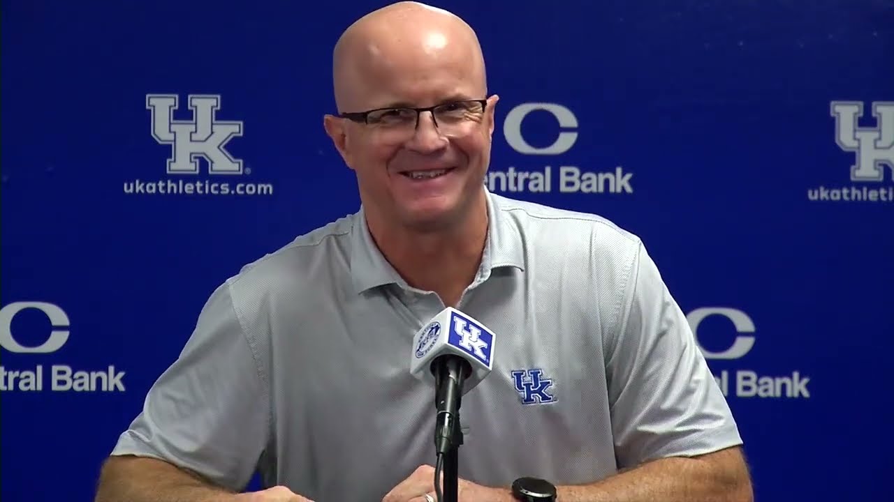 🏐 UK Volleyball Coach Craig Skinner - Media Day 2022 - YouTube