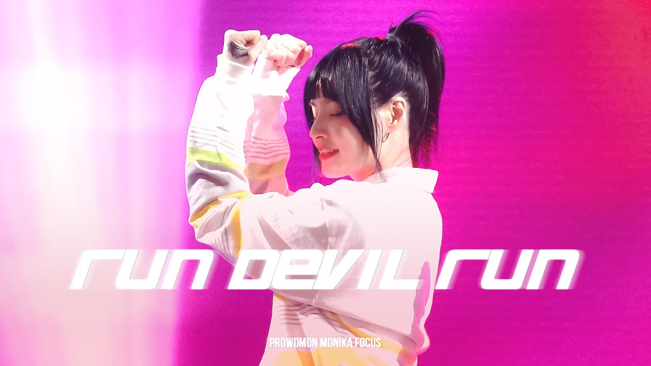 240622 Run Devil Run | MONIKA FOCUS | 모니카 직캠 - YouTube