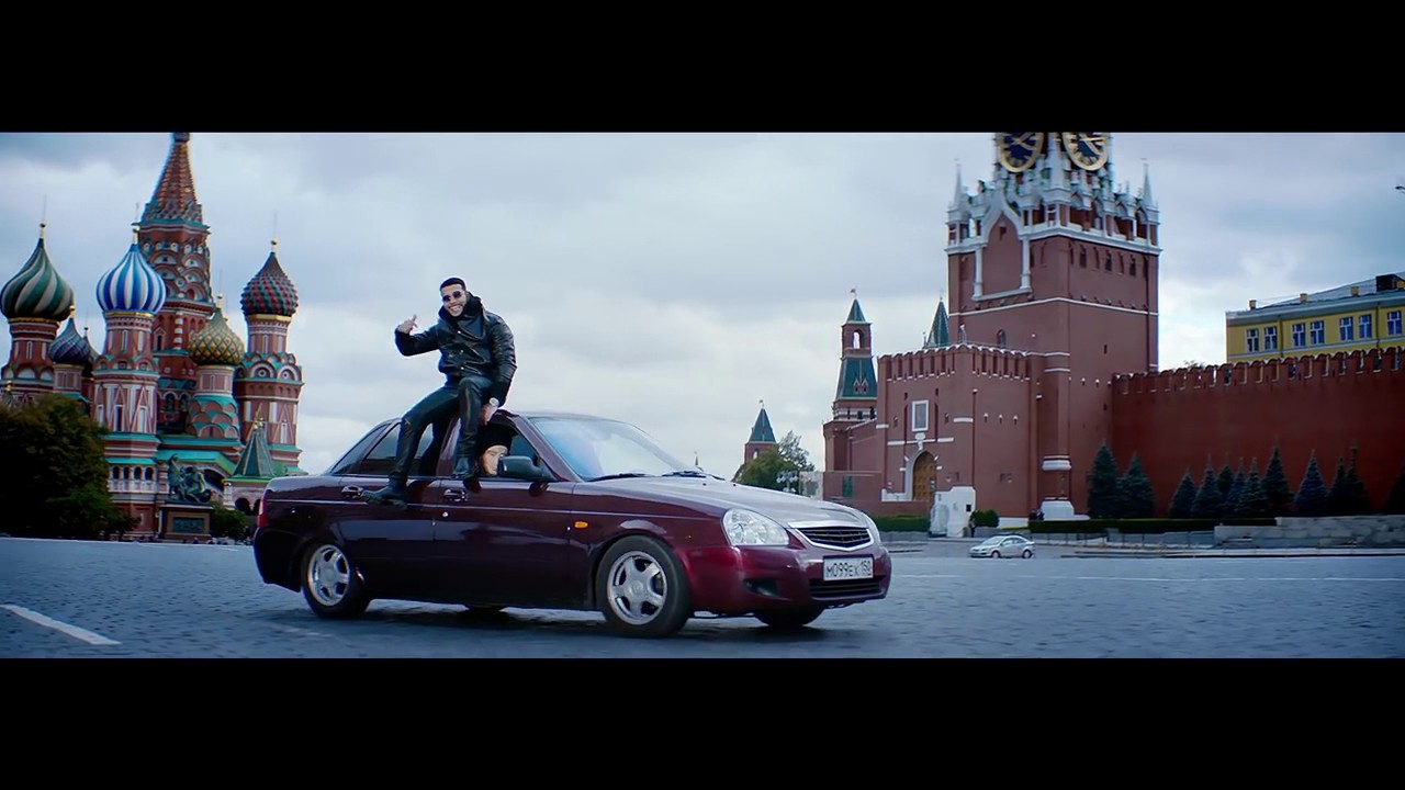 Sasha Chest feat Timati - Luchshij drug Putin - YouTube