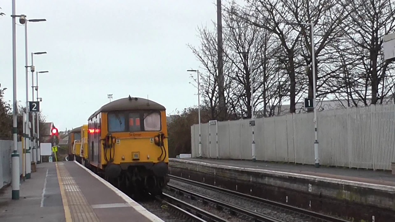 Filthy GBRf Class 73141 + 73136 At Newhaven Town Working 3Y07 SITT - 21 ...