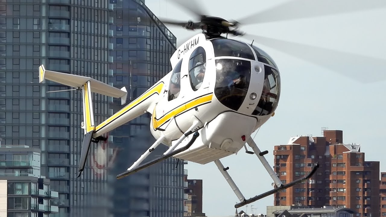 Helicopter Hughes 369D / MD500D cargo pod landing and take off at ...