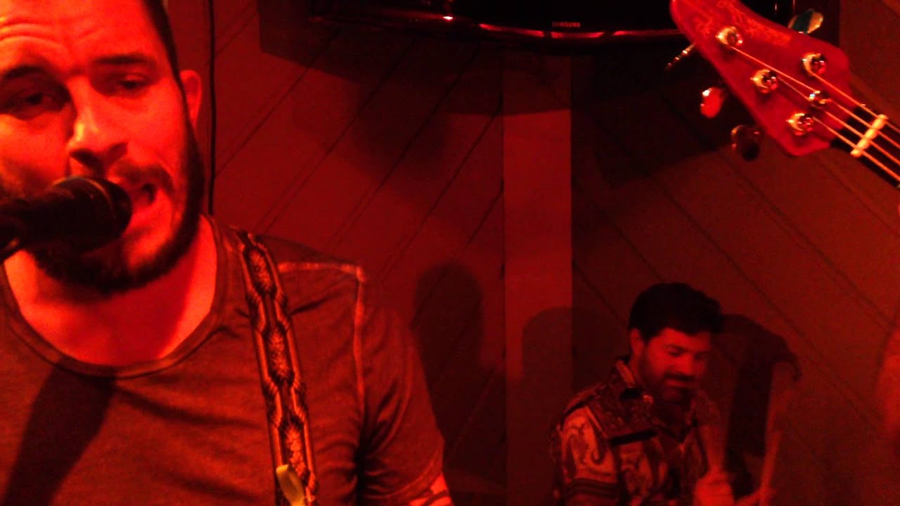 Mikey Mo singing " I got loaded" accompanied on Drums by Tab Benoit ...