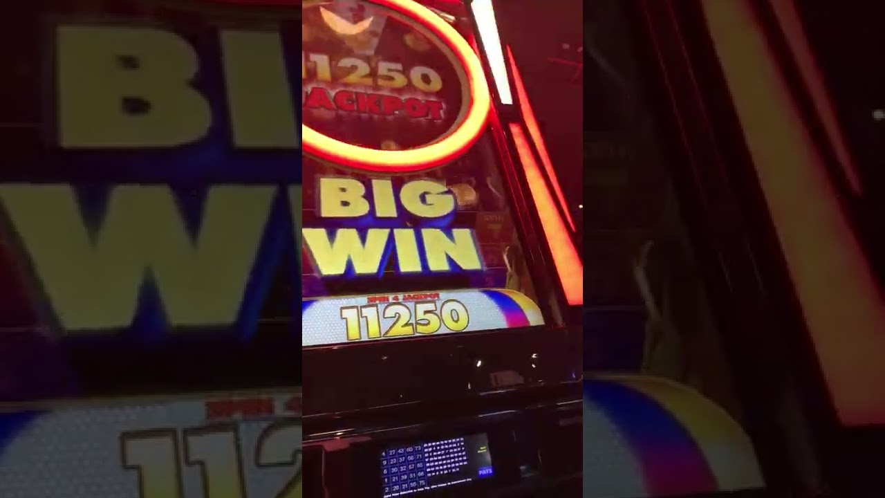 Slot Machine Big Hits/Bonus Play Action - YouTube