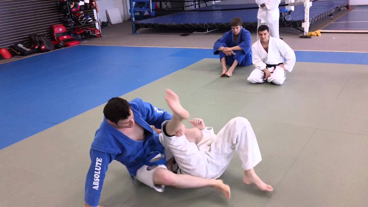 Sambo Core Skill-Straight Leg Lock 1 - YouTube