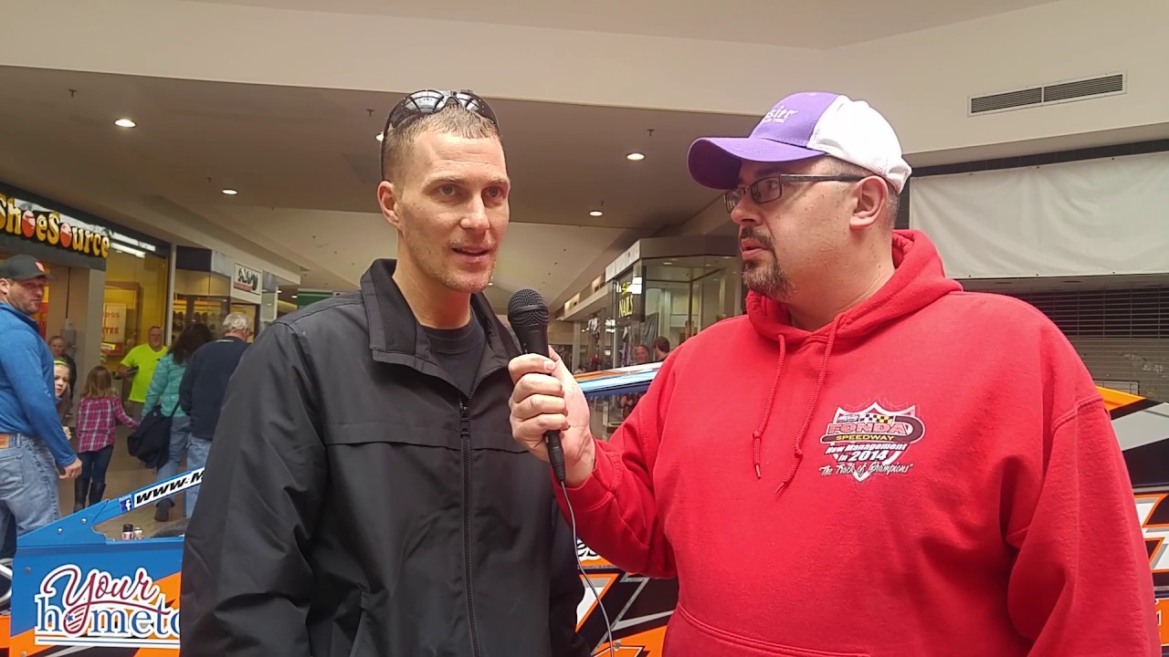 Mark Mortensen Viaport Rotterdam Mall Show - YouTube