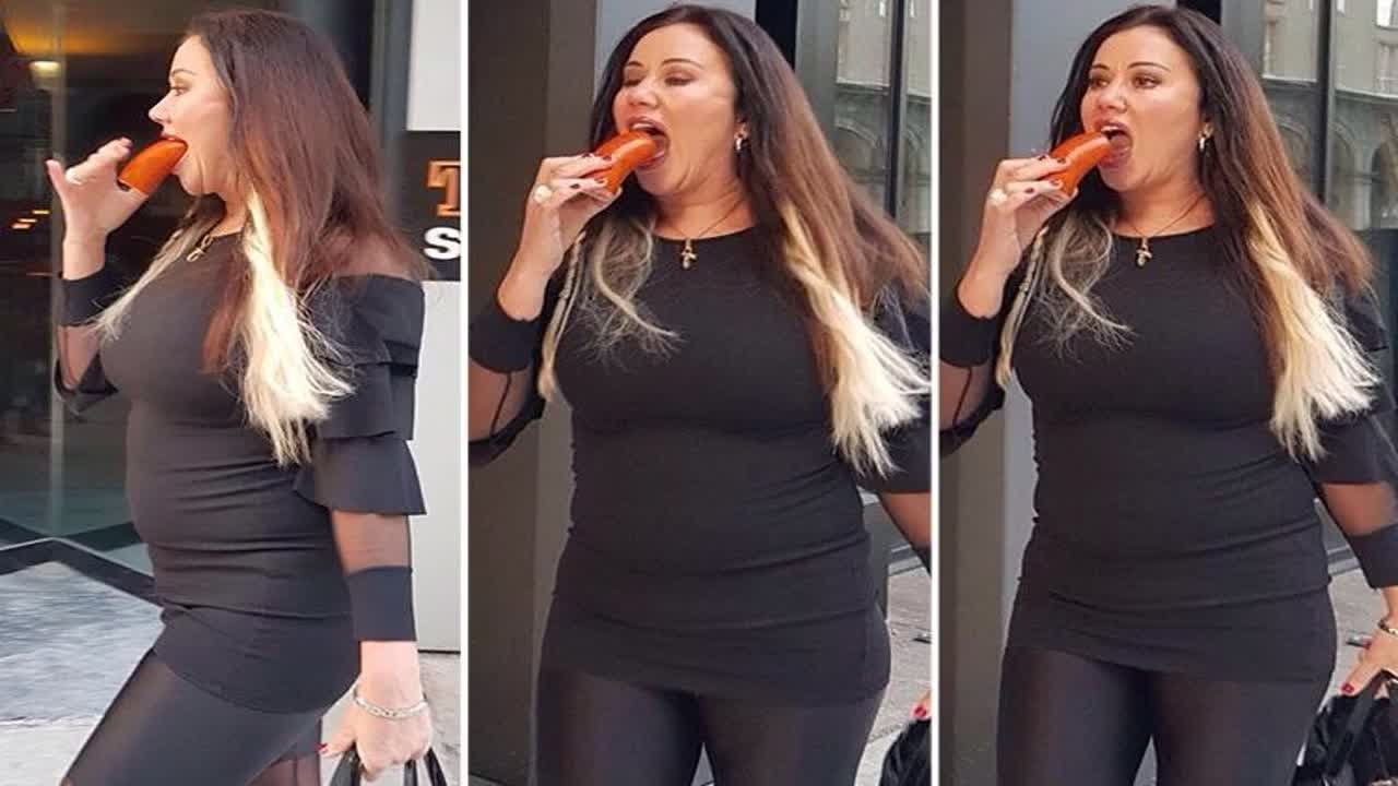Lisa Appleton caught scoffing GIANT sausage after shunning health kick ...