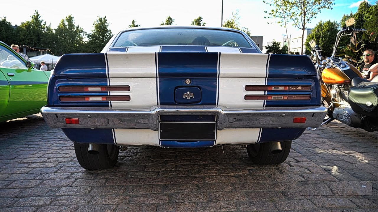 MUSCLE CARS & CLASSICS Getting Loud!! *Amazing V8 Sounds!* - YouTube