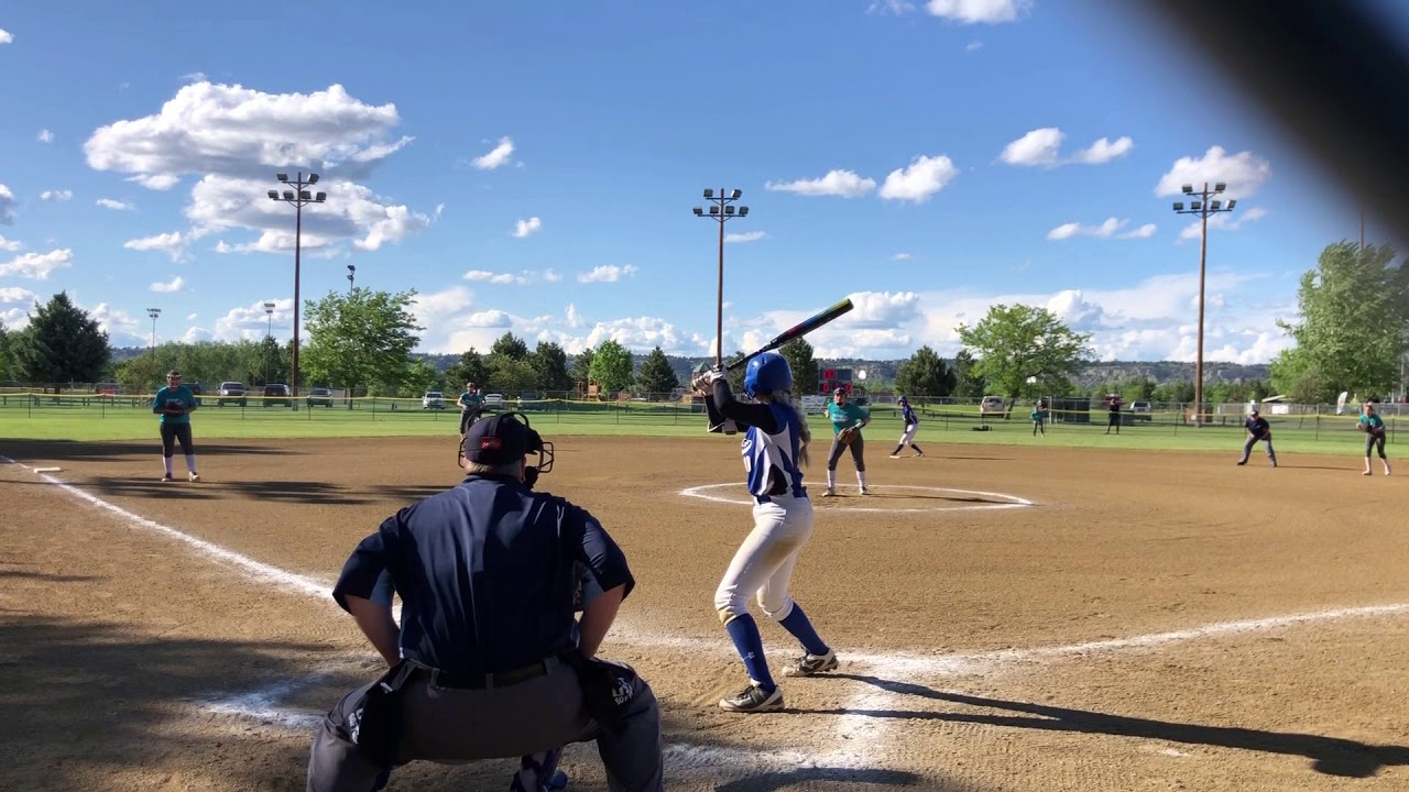Hitting-Game Footage (Jorde Chartrand) 2021 Canadian RHP - YouTube