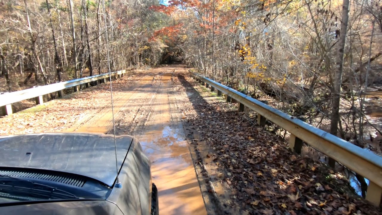 Beautiful Georgia Dirt Road Drive - YouTube
