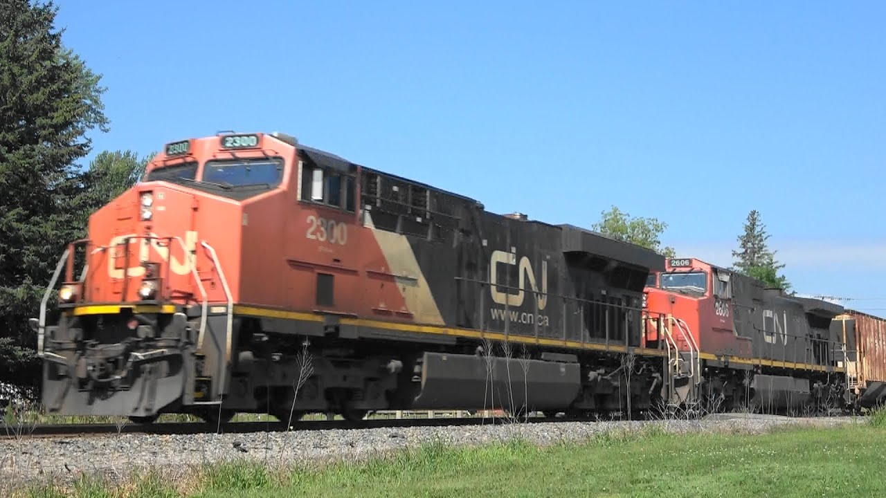 CN 2300- Ethanol Train w/ Two DPU's, Owen, WI 8/10/22 - YouTube