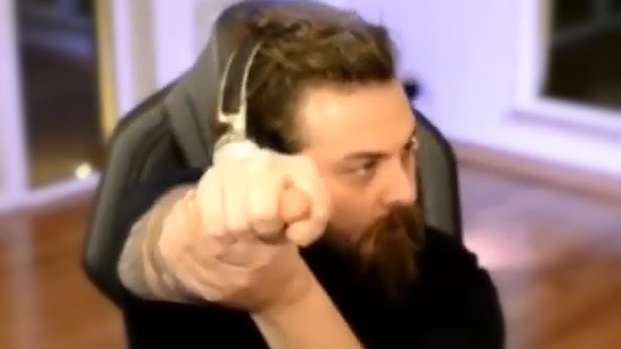 BU HERİFTEN ÇOCUKLARINIZI KORUYUN asdfghjk - YouTube