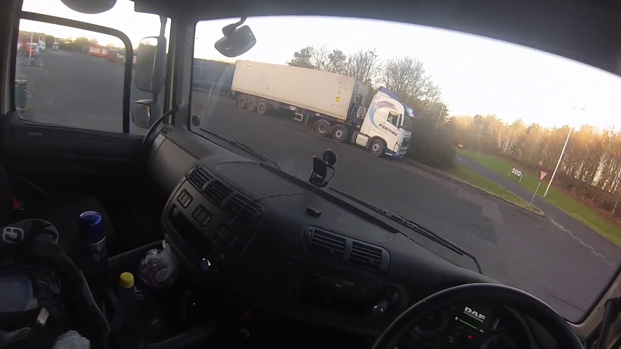 How to split couple a truck and trailer safety - YouTube