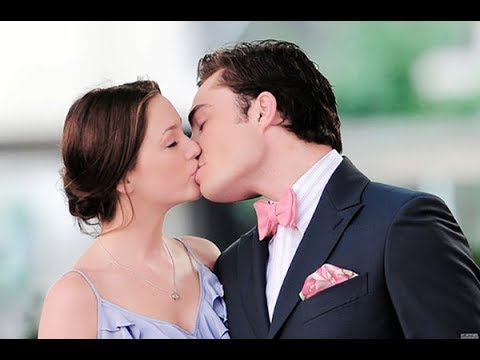 Green Arrow All Kissing Scenes