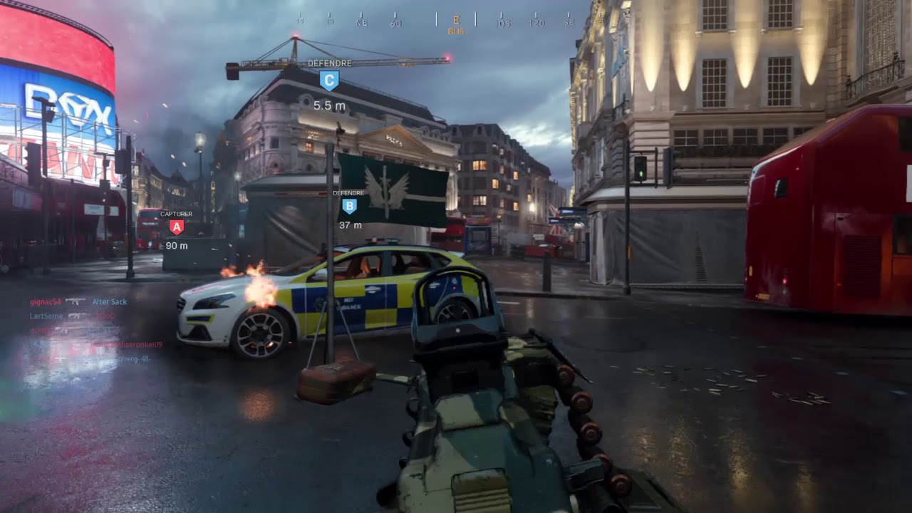 Premier adav sur modern warfare - YouTube