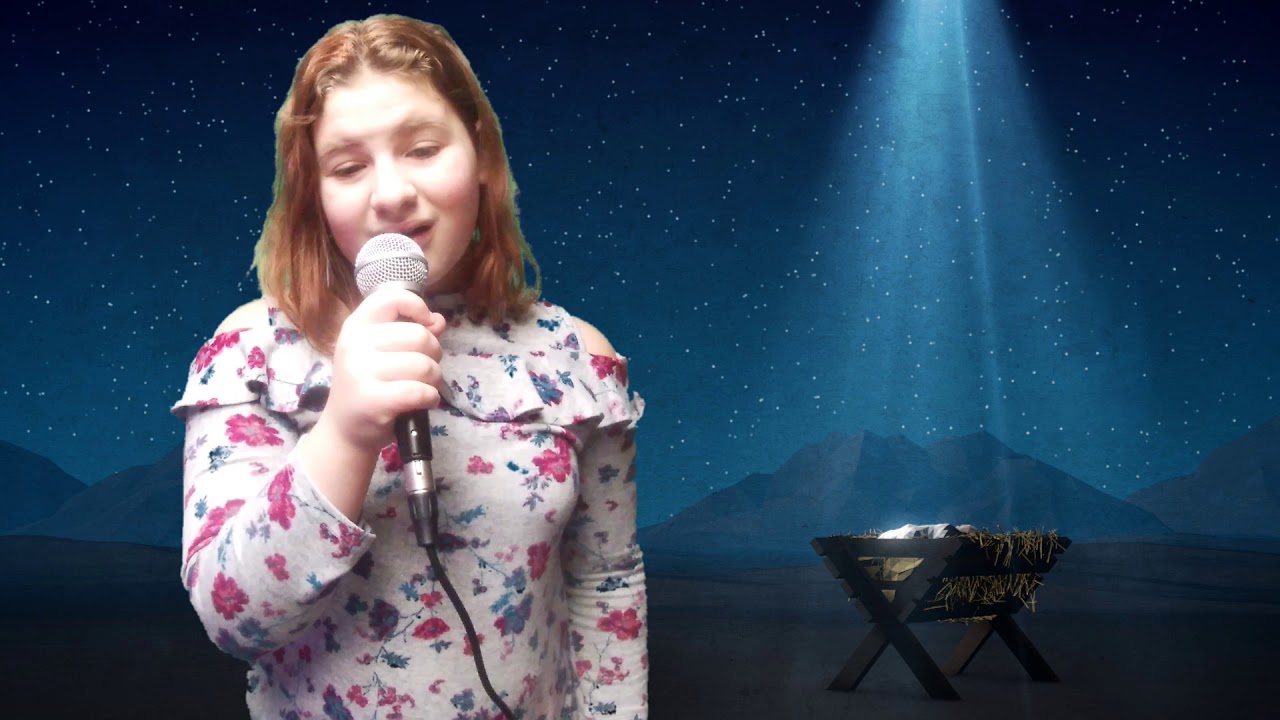 Hannah Sings Away in a Manger - YouTube