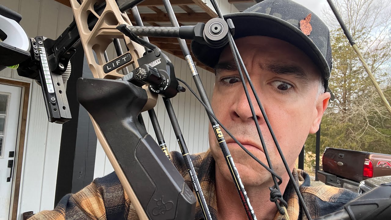 Somethings wrong with my Mathews Lift Bow setup - YouTube