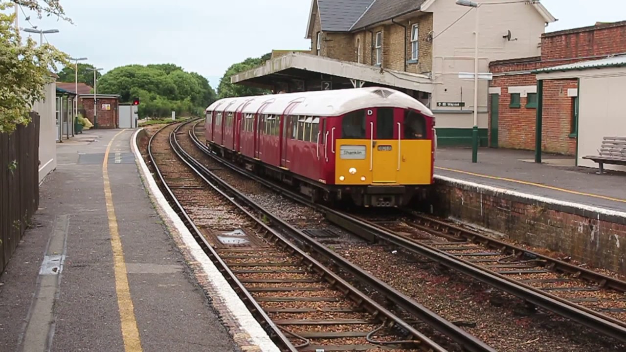 Island Line Trains 2014 and 2017 - YouTube