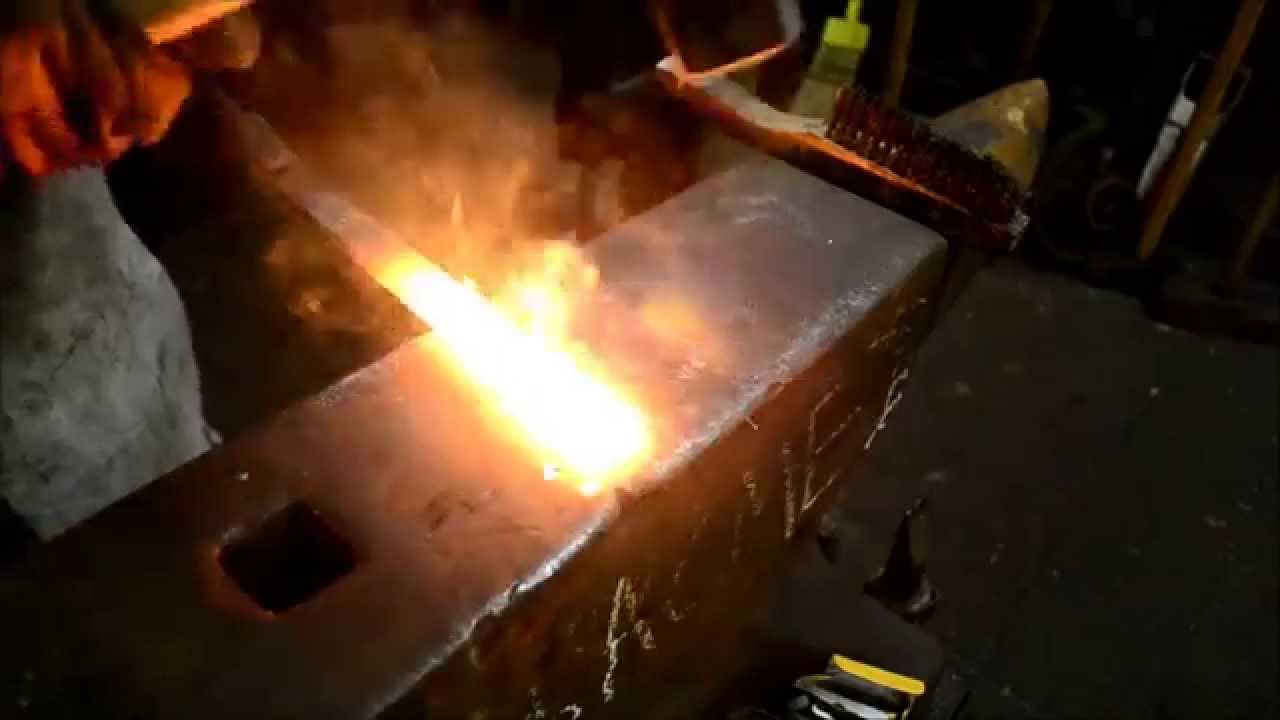 Forging a wrought iron chisel - YouTube