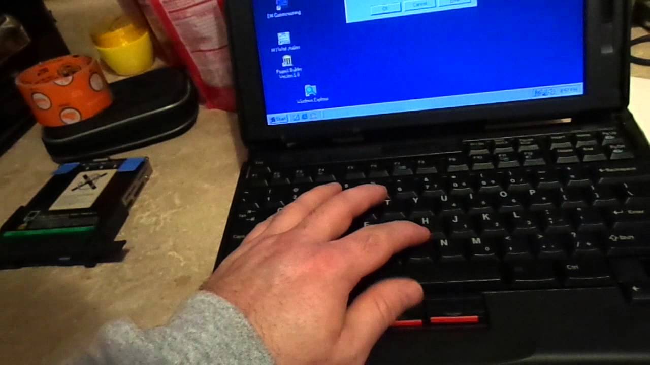 IBM Thinkpad 760XL - A Look At Innovative Design - YouTube