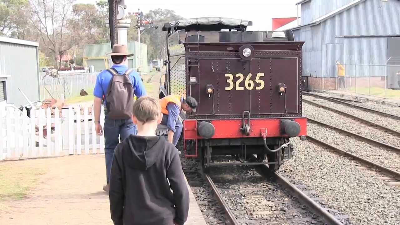 Thirlmere 32 Class Steam Locomotive - YouTube