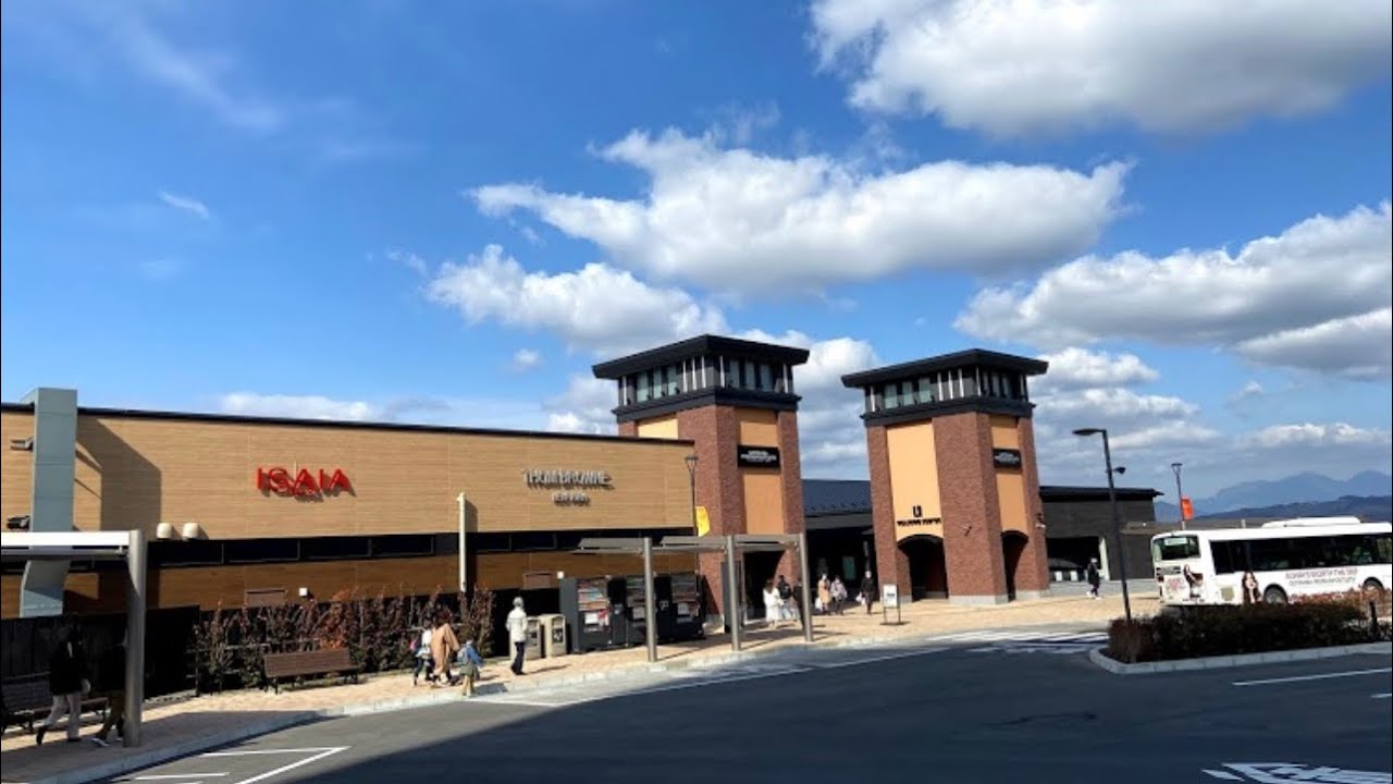 #Gotemba Premium Outlet Shopping Mall in Japan#🇯🇵/#Pakistani in Japan ...