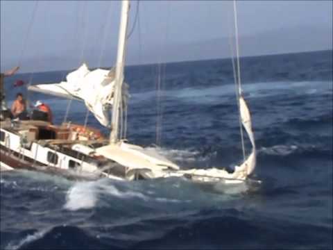 14 08 2013 amatör kamera Suriyelileri denizde kurtarma Bodrum Kos suları Bdrm batan tekne SURİYELİLE