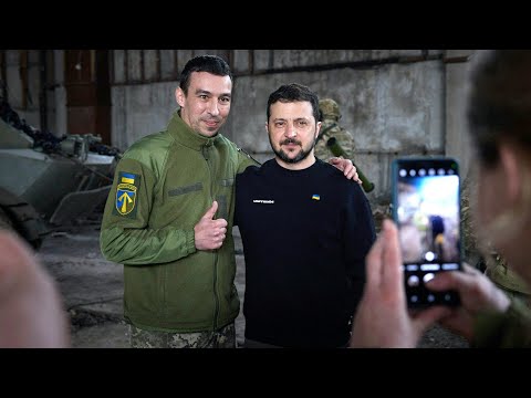 Selenskyj besucht offenbar Front nahe Bachmut | AFP