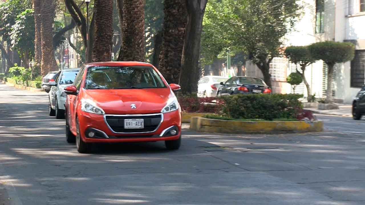 Recomendaciones al manejar un vehículo a diesel - YouTube