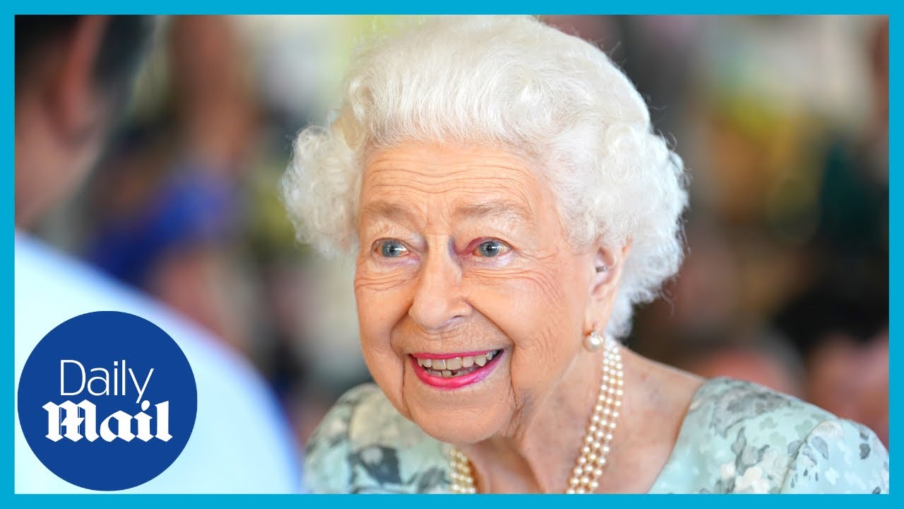 The Queen health: Queen Elizabeth 'in very good shape' at Balmoral ...