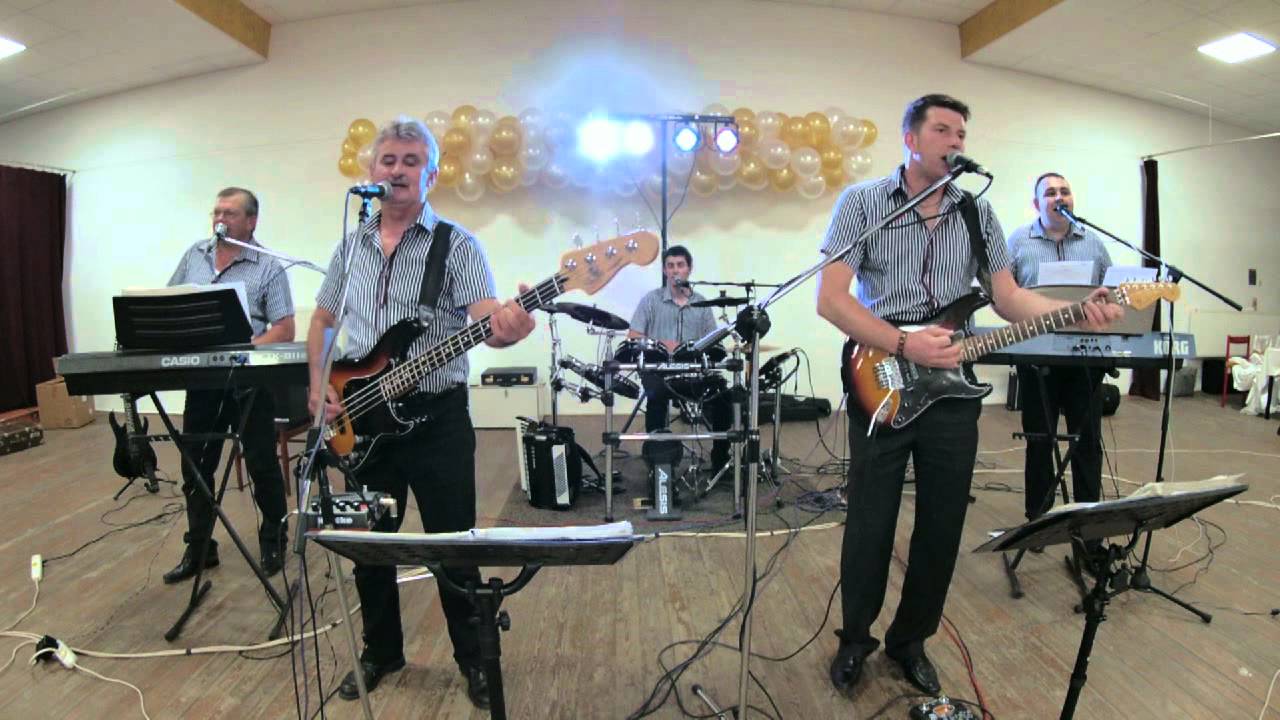 Hudobna skupina Premier - YouTube