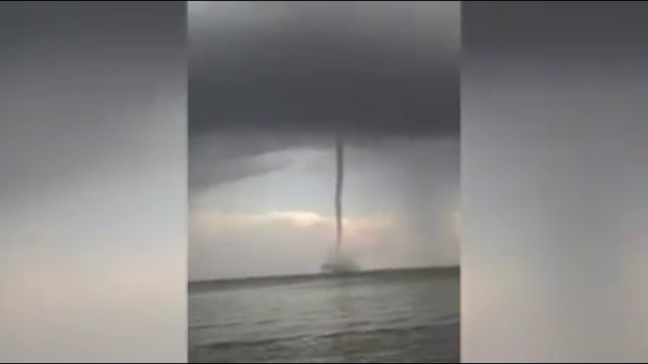 Fuerte TROMBA/TORNADO marina en Playa Caimito, Cuba 2016 - YouTube