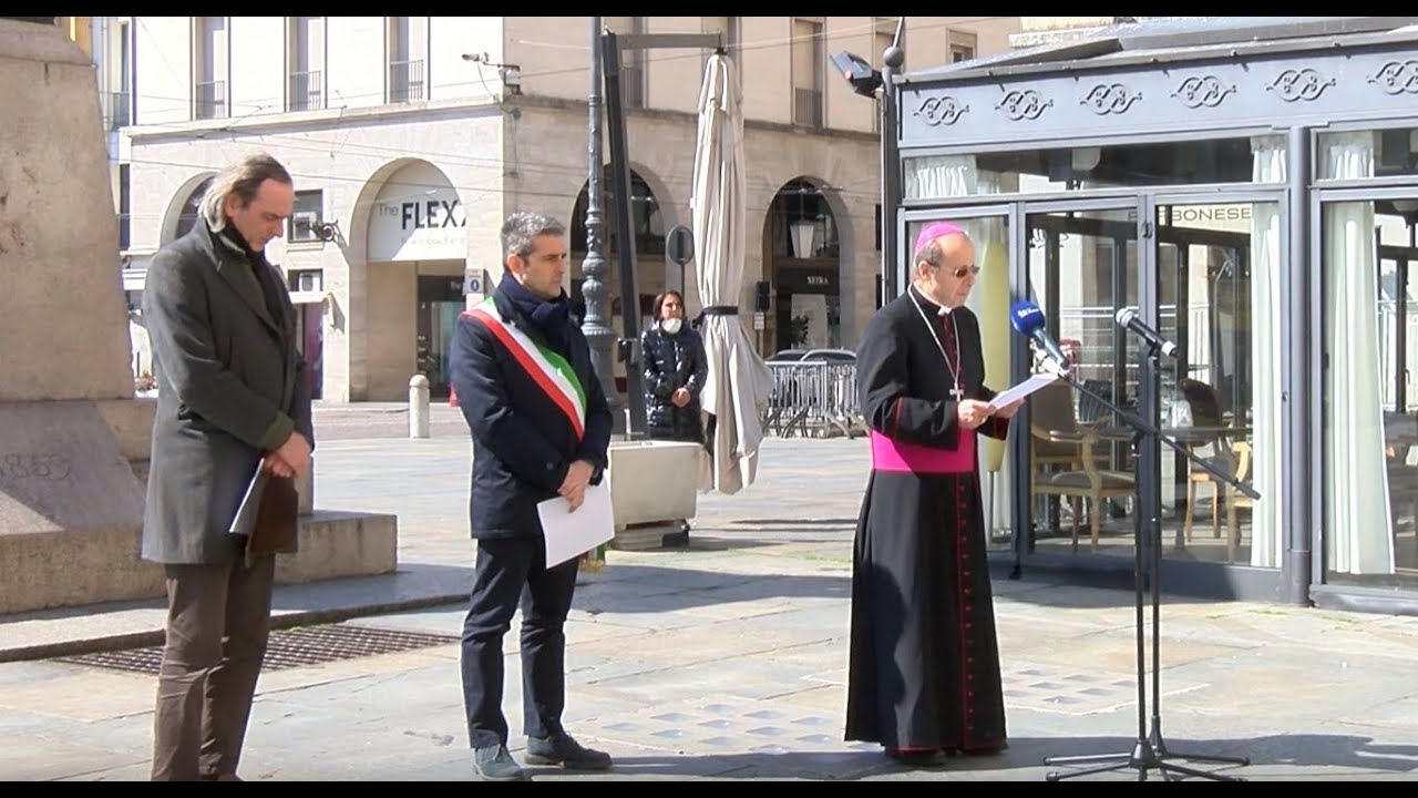 Il Vescovo Enrico Solmi affida la città di Parma alla Vergine Maria ...