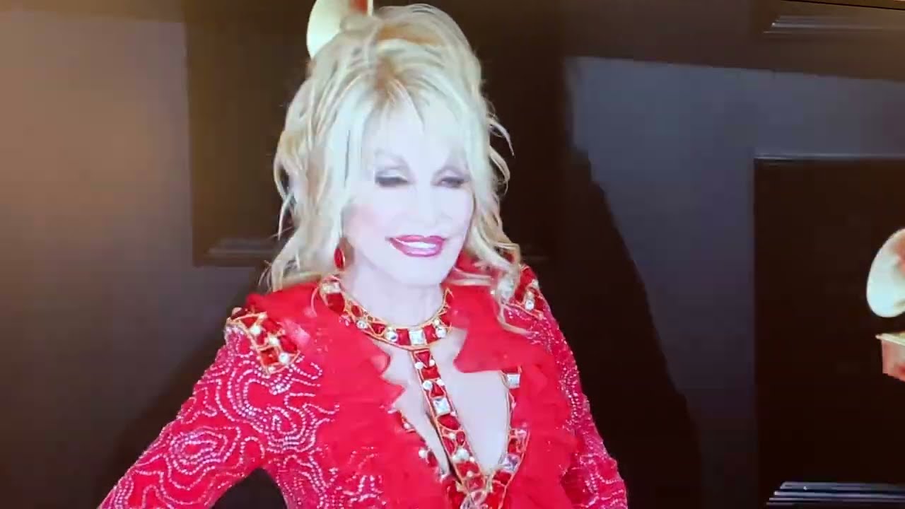 Dollywood’s Newest Exhibit Behind The Seams See Her Personal Dresses ...