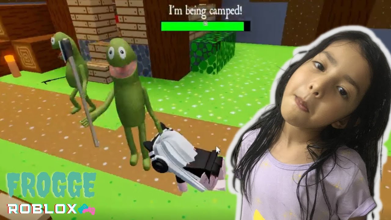 Fighting againts the EVIL FROGGE!!(Roblox FROGGE) - YouTube