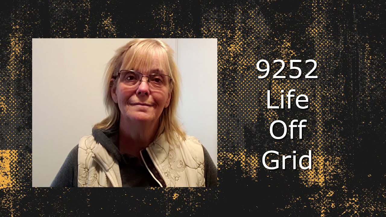 Monday Night Hot Seat: 9252 Life Off Grid - YouTube