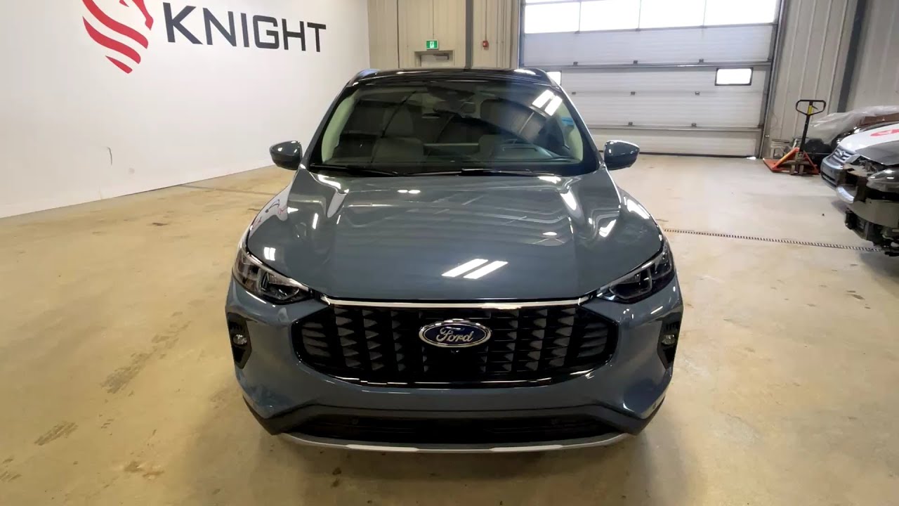 SC5295 2025 Ford Escape Platinum with Premium Tech and Tow Pkgs - YouTube