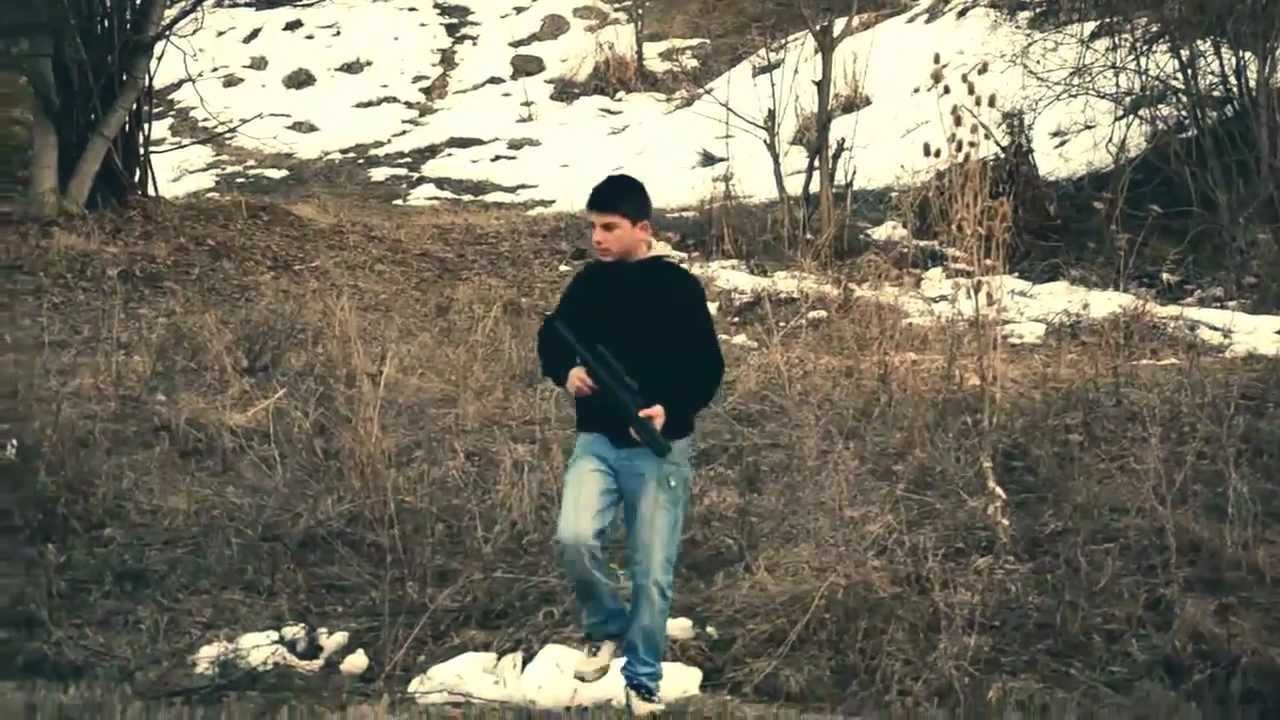 Action scene gun shoots - YouTube