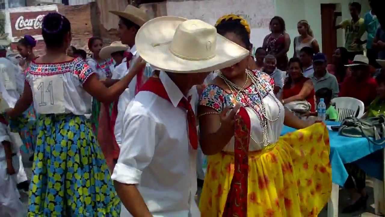 Sones de Artesa Cruz Grande - 2 - YouTube