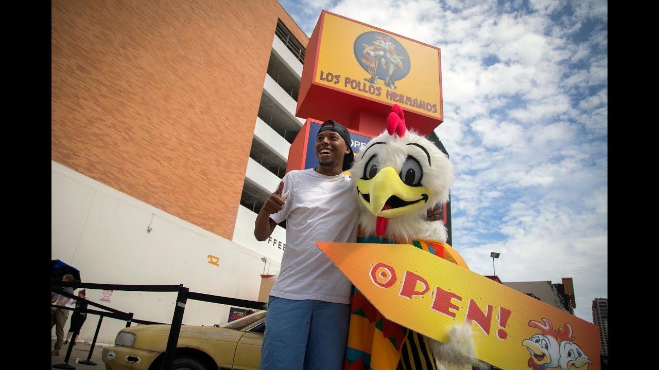First Look inside "Breaking Bad"'s Los Pollos Hermanos popup restaurant ...