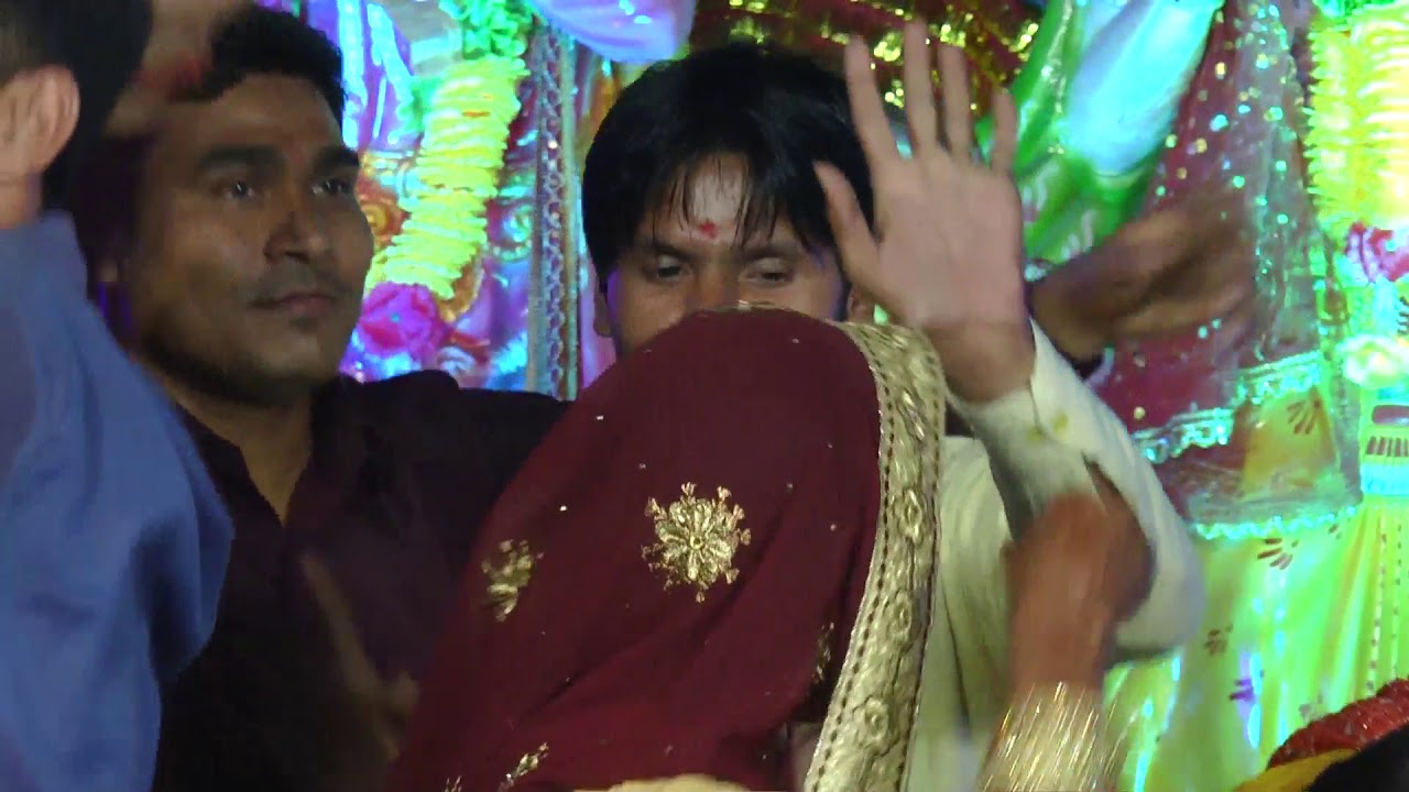 singer deepa saini - YouTube