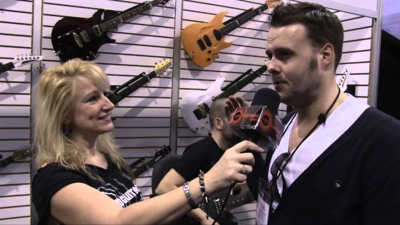Aristides Guitars-NAMM 2014 - YouTube