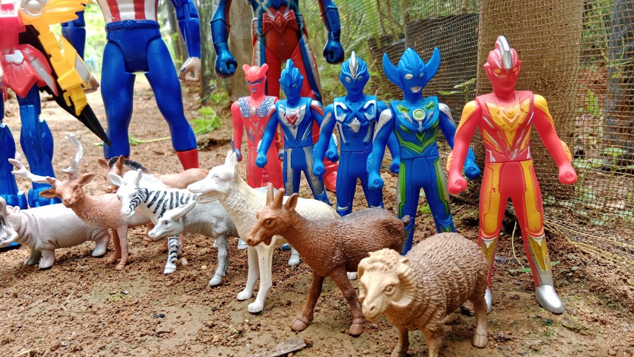 Ultraman drama saves the animals from evil robots#ultraman # ...