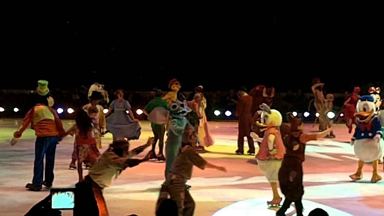 Disney on Ice - Mickey & Minnie's Magical Journey Finale - YouTube