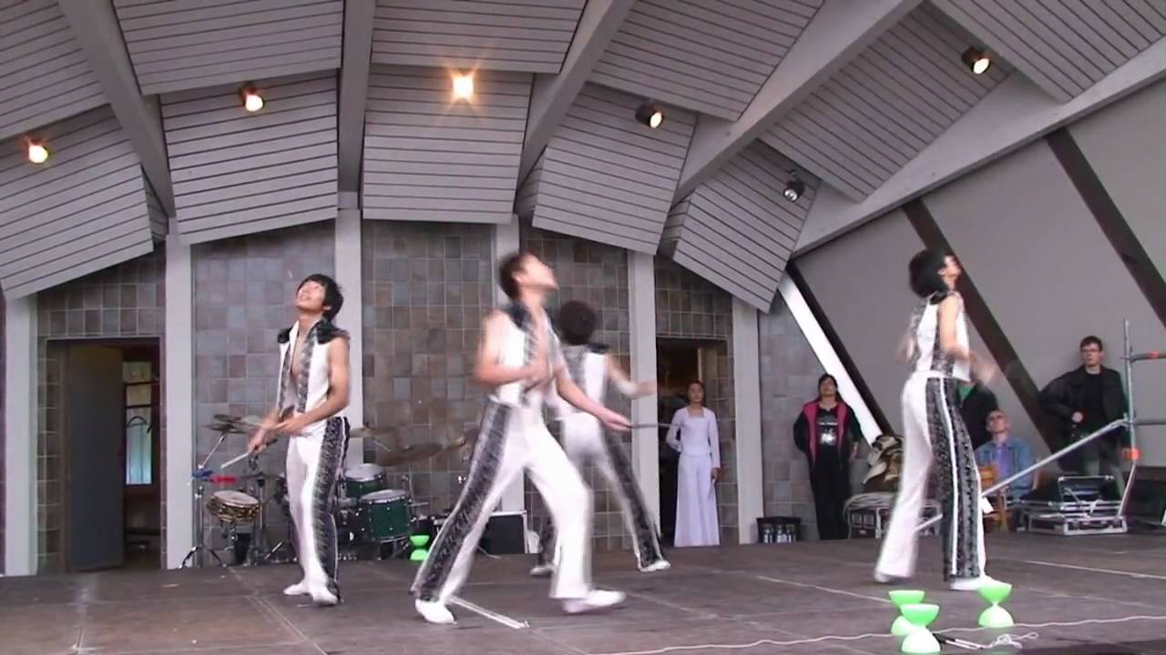 20090803 25 Kulturufer Friedrichshafen MHD Crew Diabolo Jonglage im ...