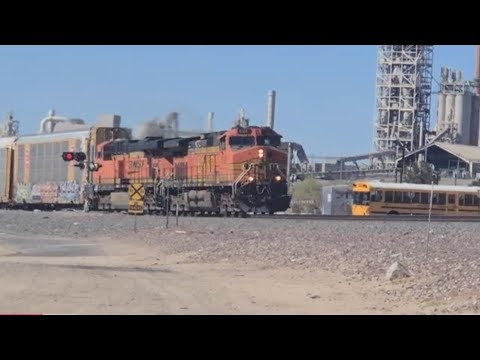 BNSF 5128 (Heritage 2) west with Auto Racks through Oro Grande CA. 3/24/25 - YouTube